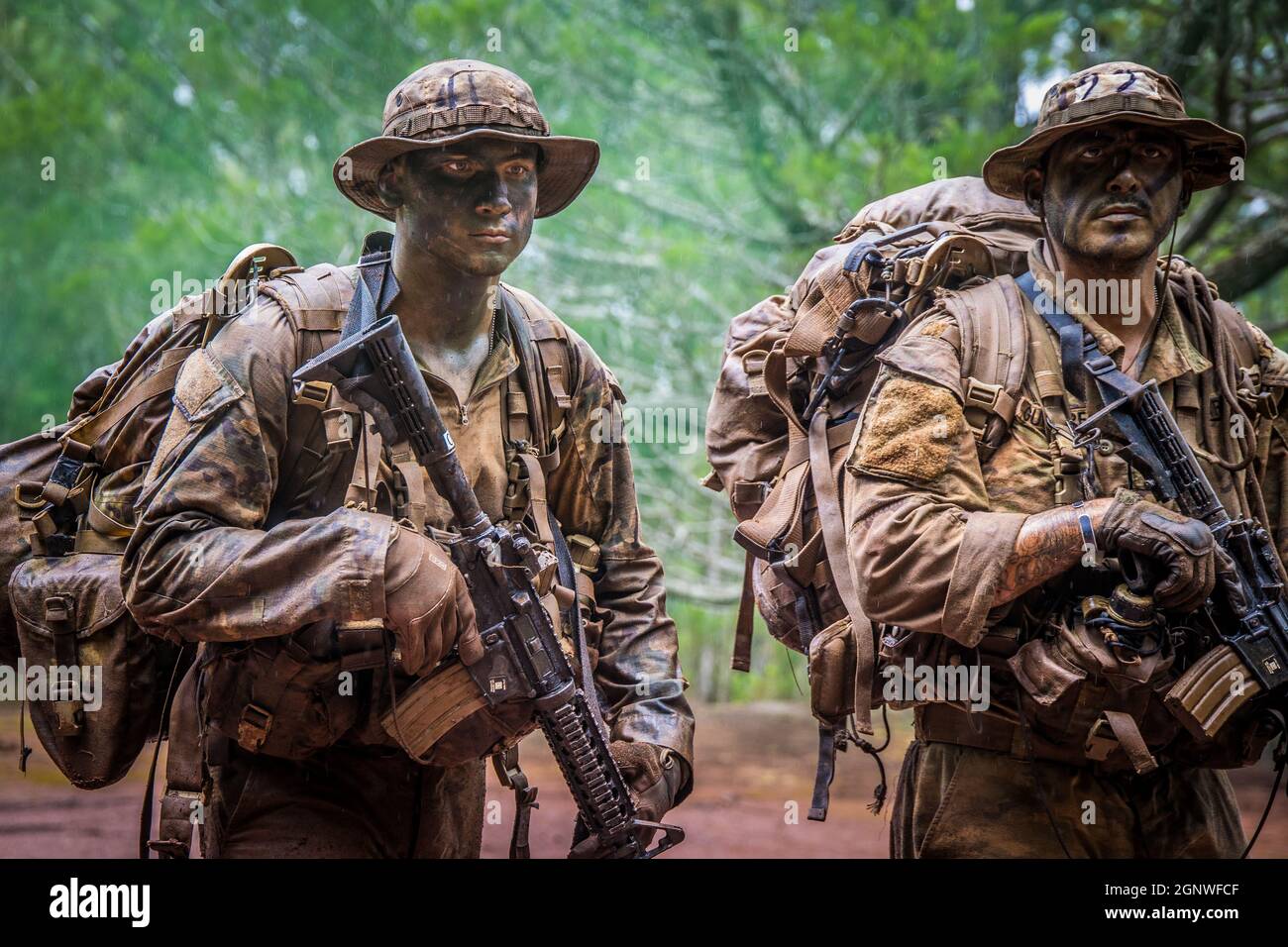 Schofield Barracks, HI — Students from class #11-21 of the Jungle ...