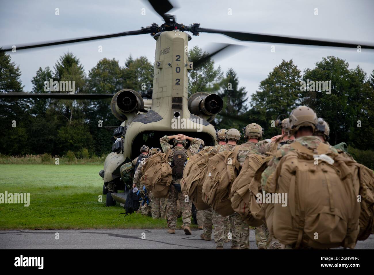 U.S. Special Operations Command Europe Soldiers from 10th Special ...