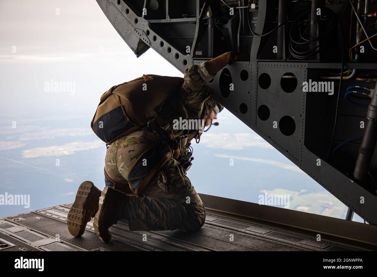 U.S. Special Operations Command Europe Soldiers from 10th Special ...