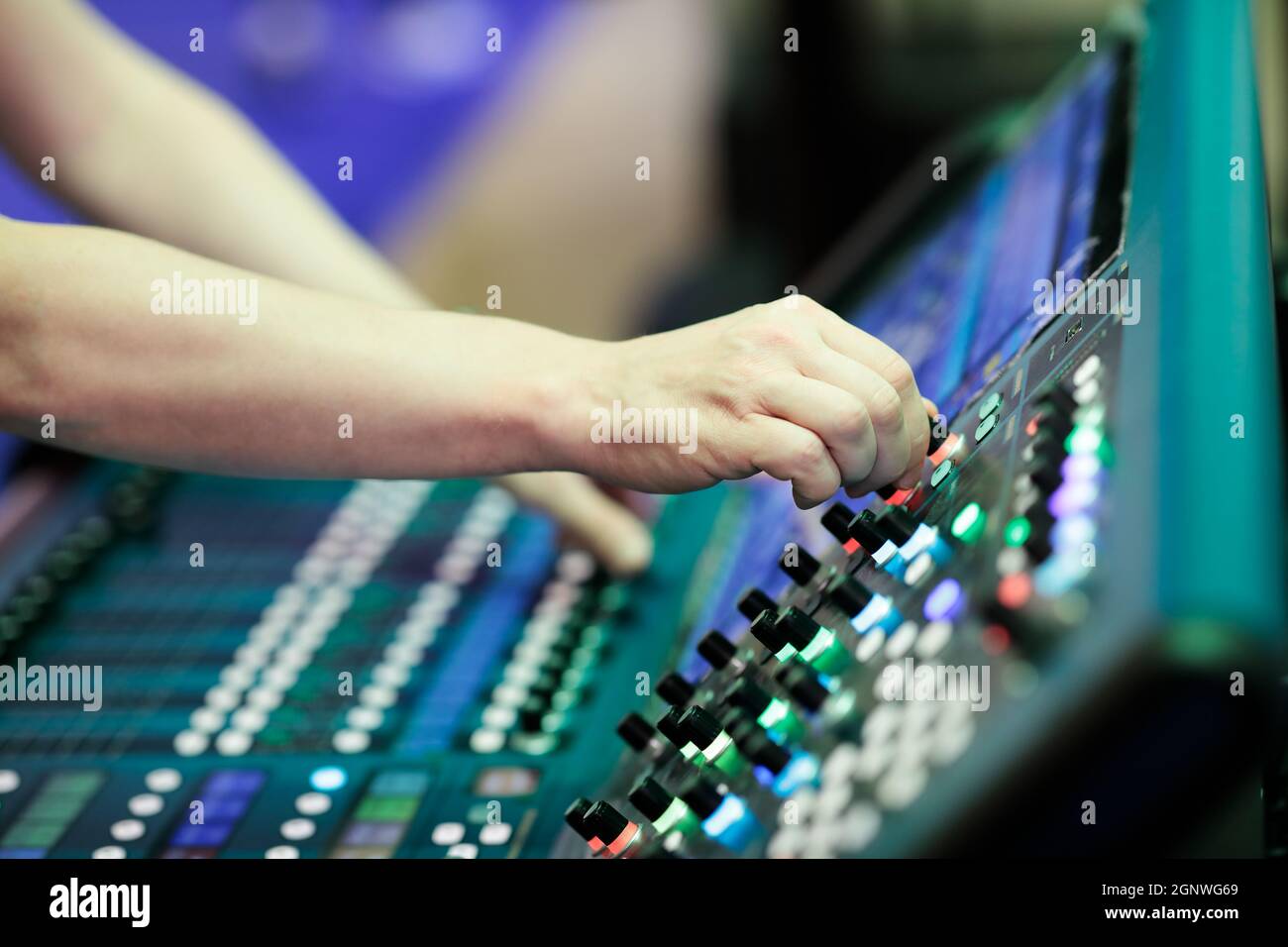 Sound control board operator hi-res stock photography and images - Alamy