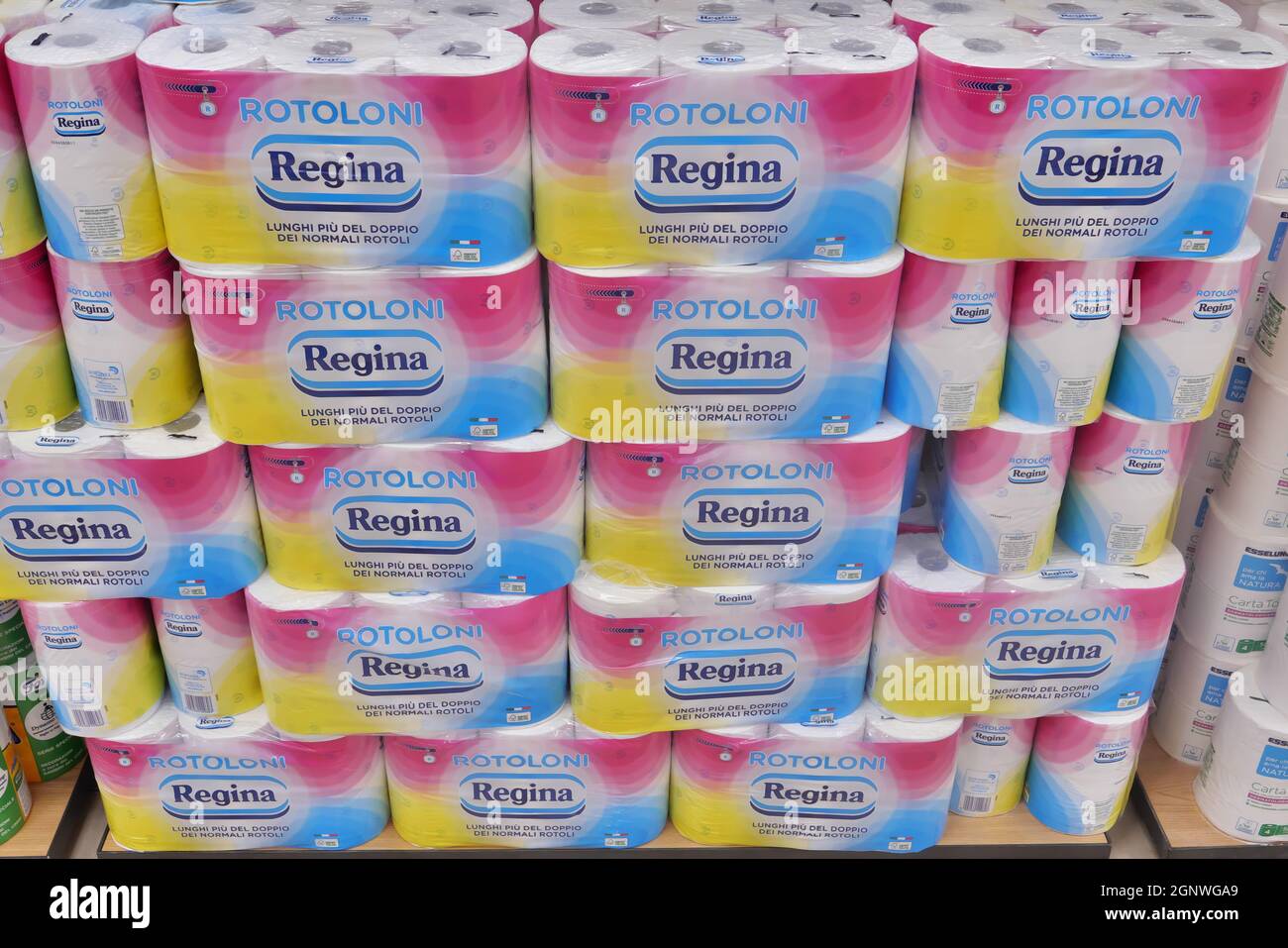 REGINA ROLLS OF BLOTTING PAPER FRO THE HOME INSIDE THE FOOD MEGA STORE ...