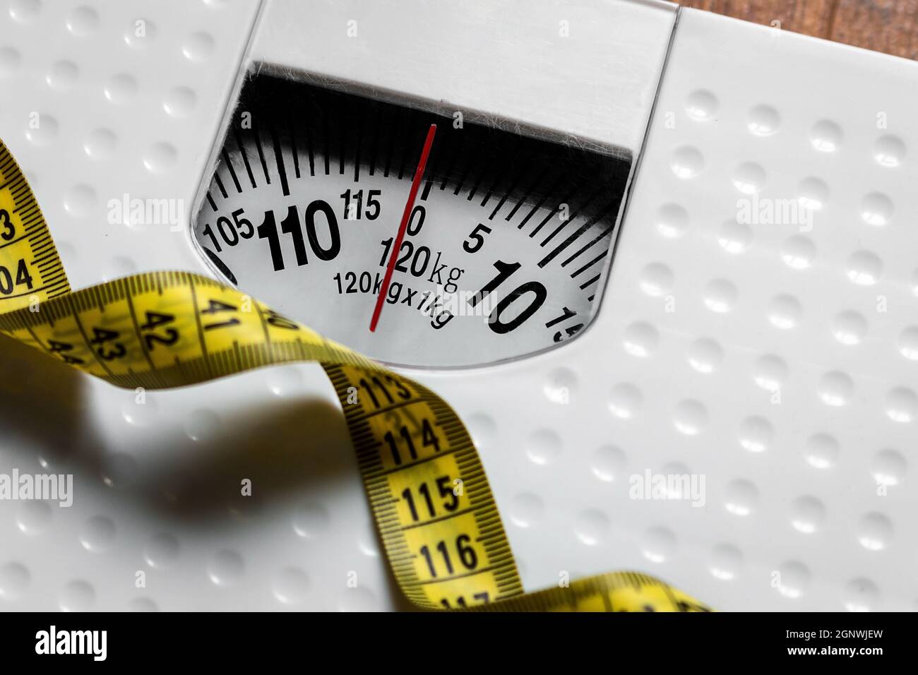 Weigh scales tape measure hi-res stock photography and images - Alamy