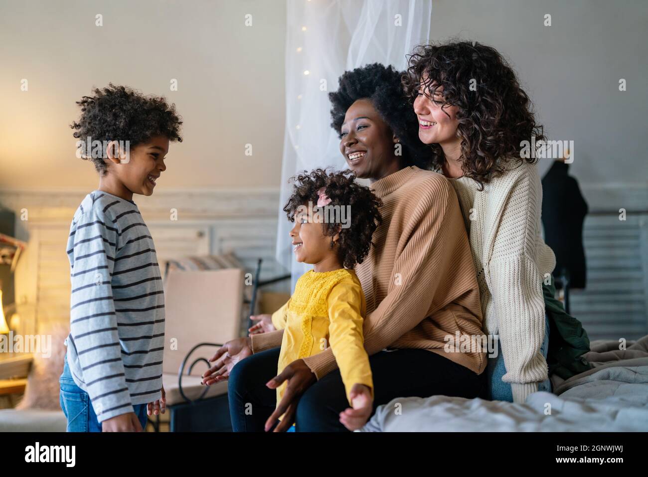 Lgbtq family hi-res stock photography and images - Alamy