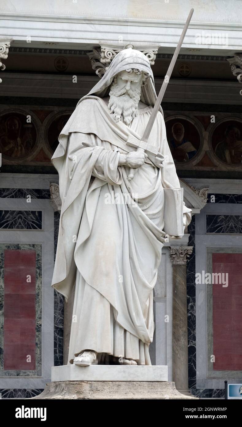 Saint Paul statue in front of the basilica of Saint Paul Outside the ...