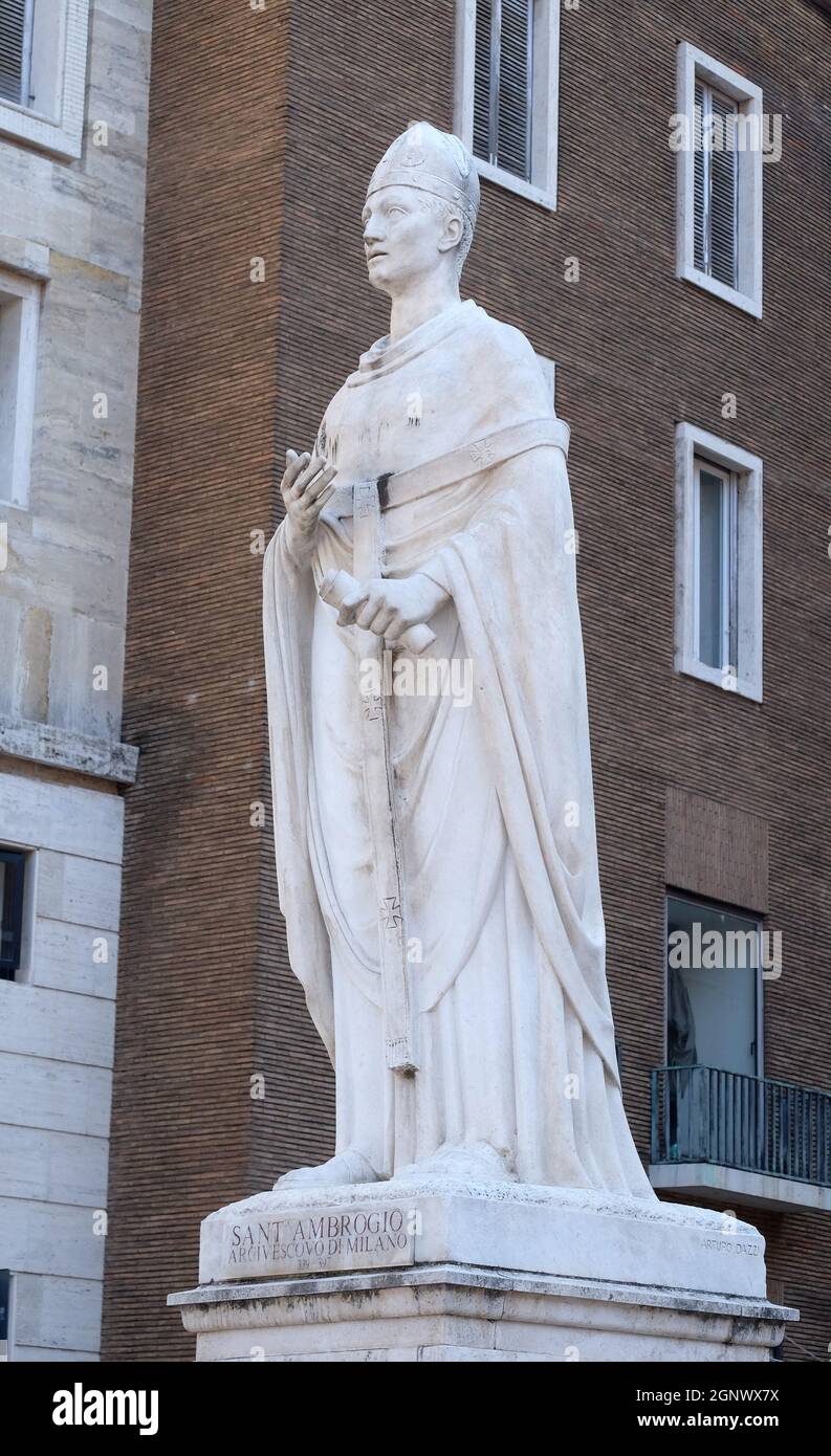 Saint Ambrose by Arturo Dazzi, Basilica dei Santi Ambrogio e Carlo al ...