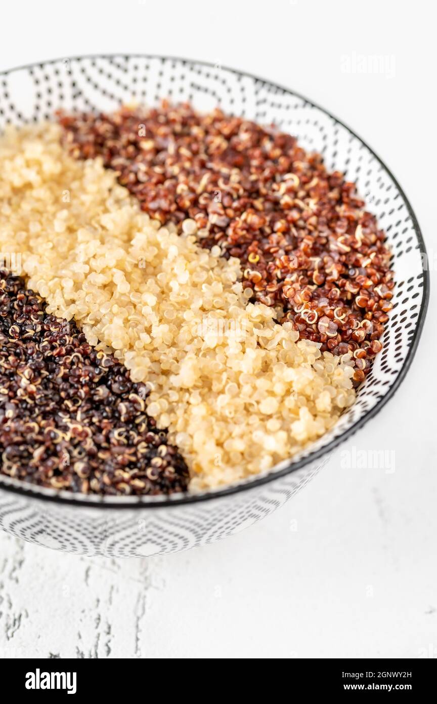 Cooked quinoa hi-res stock photography and images - Alamy