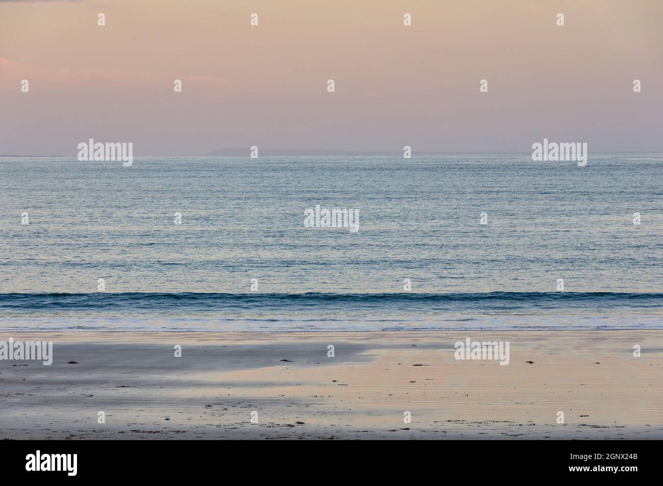 Twilight over Whites Beach - Torquay, Victoria, Australia Stock Photo ...