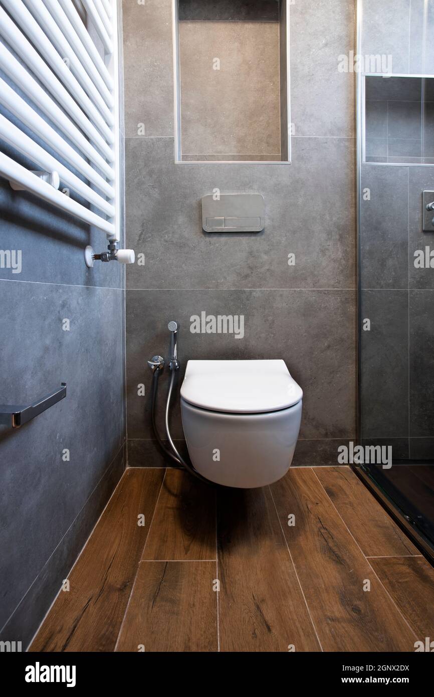 Floating wood tile hi-res stock photography and images - Alamy