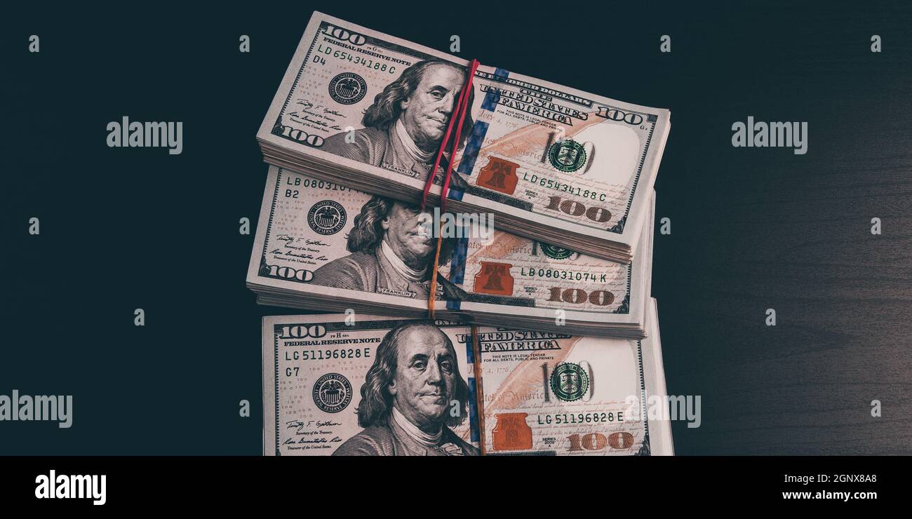 Wads dollars hi-res stock photography and images - Alamy