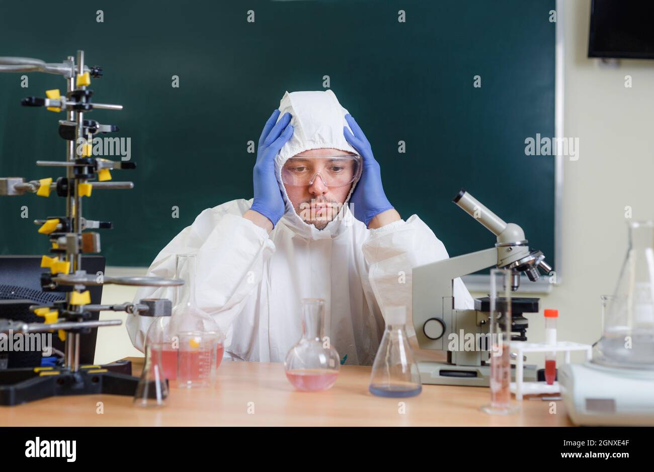 Failed experiment hi-res stock photography and images - Alamy