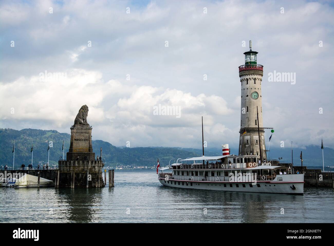 Lindau is a major town and island on the eastern side of Lake Constance ...