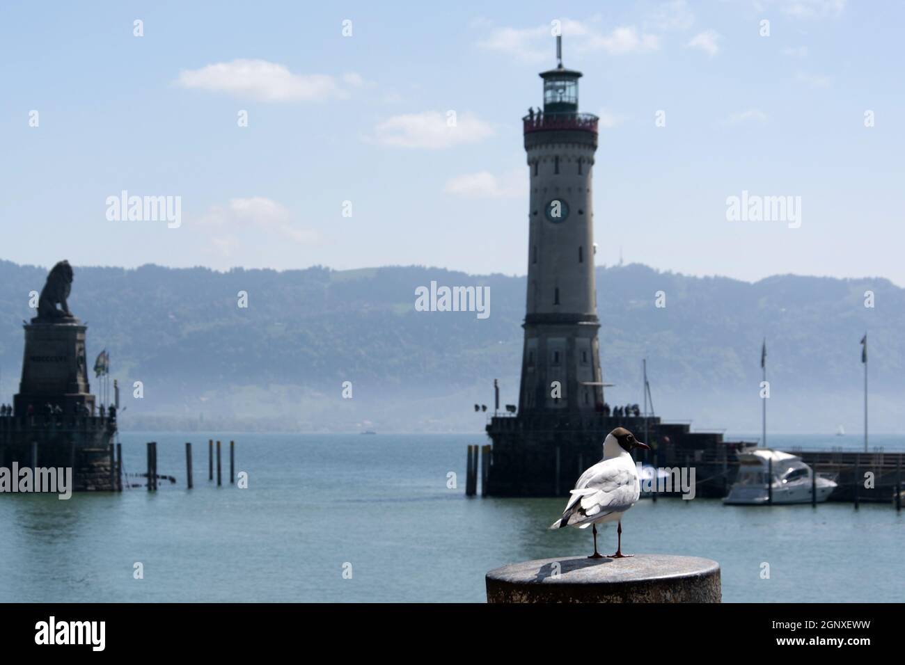 Harbor entrance in lindau on lake constance hi-res stock photography ...