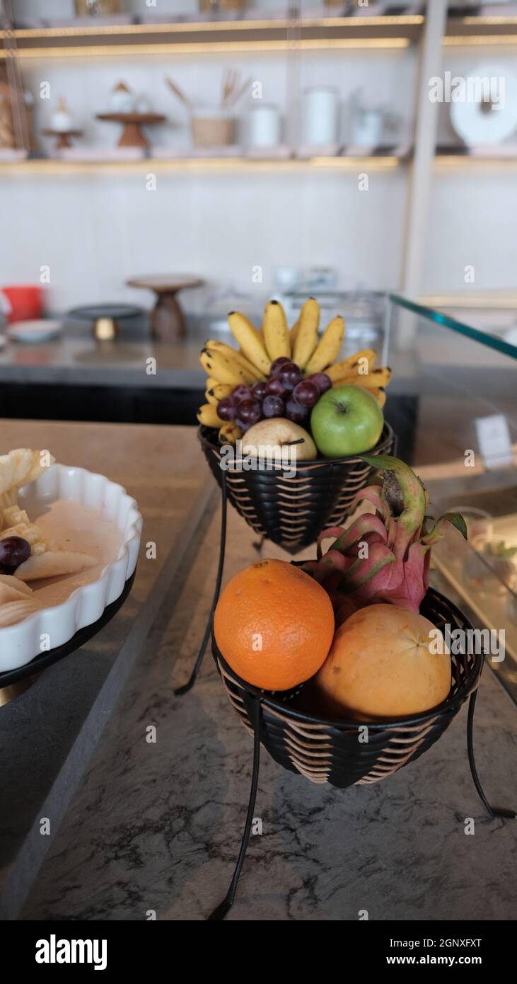 Lunch time fruits hi-res stock photography and images - Alamy