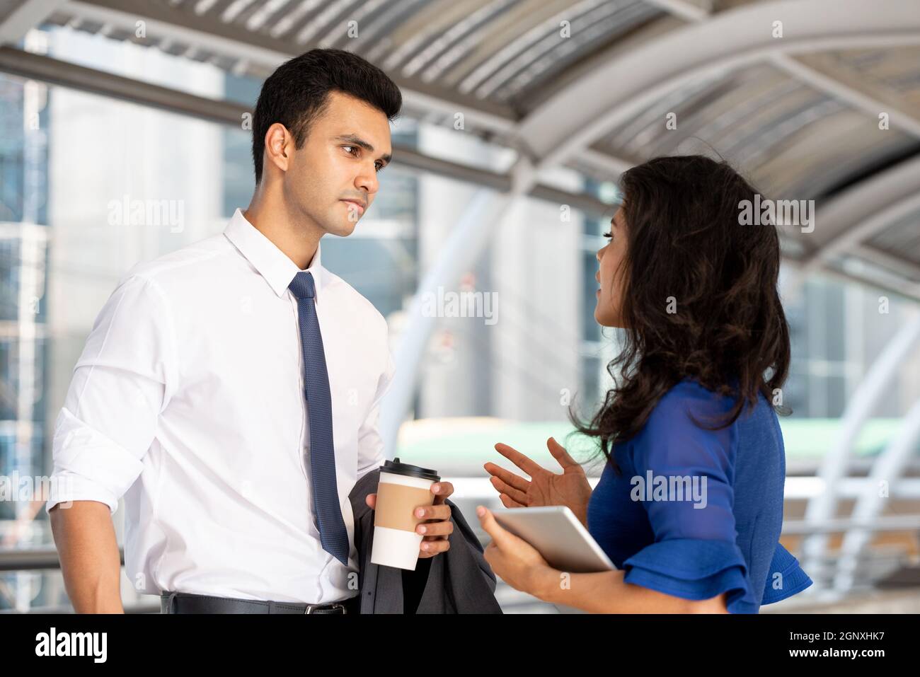 Indian businessman hi-res stock photography and images - Alamy