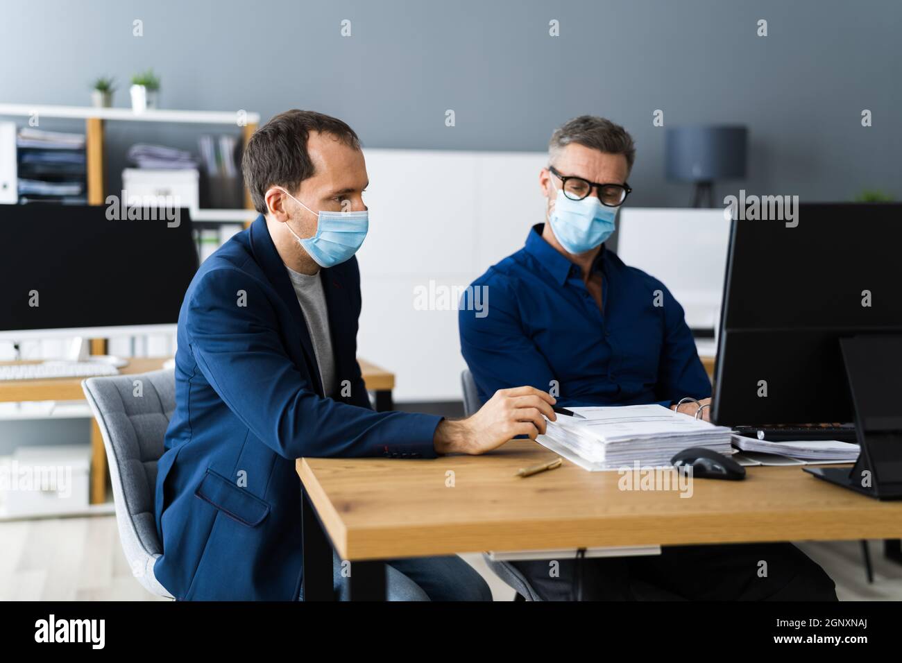 Cost accounting audit service hi-res stock photography and images - Alamy