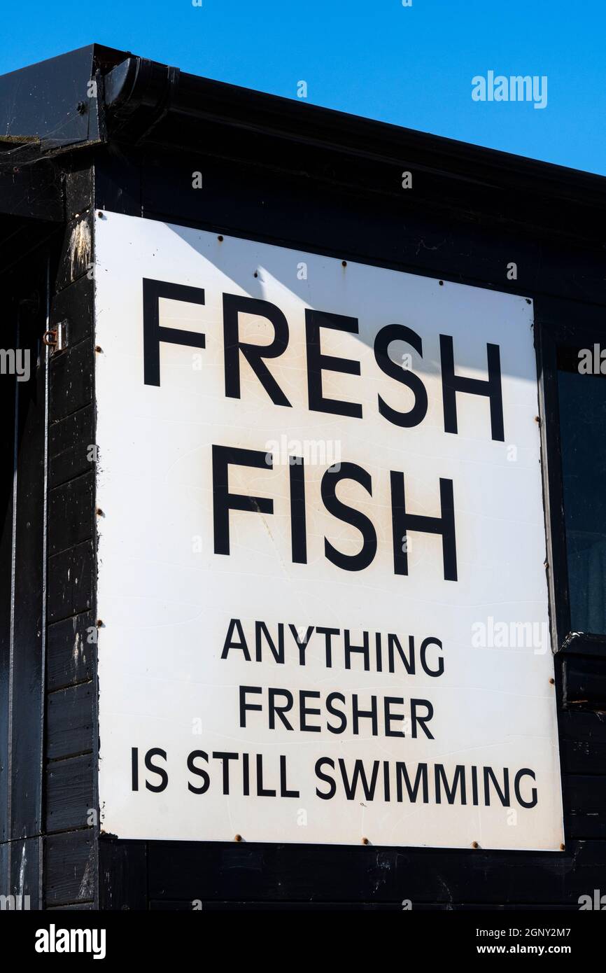 Fish for sale sign hi-res stock photography and images - Alamy