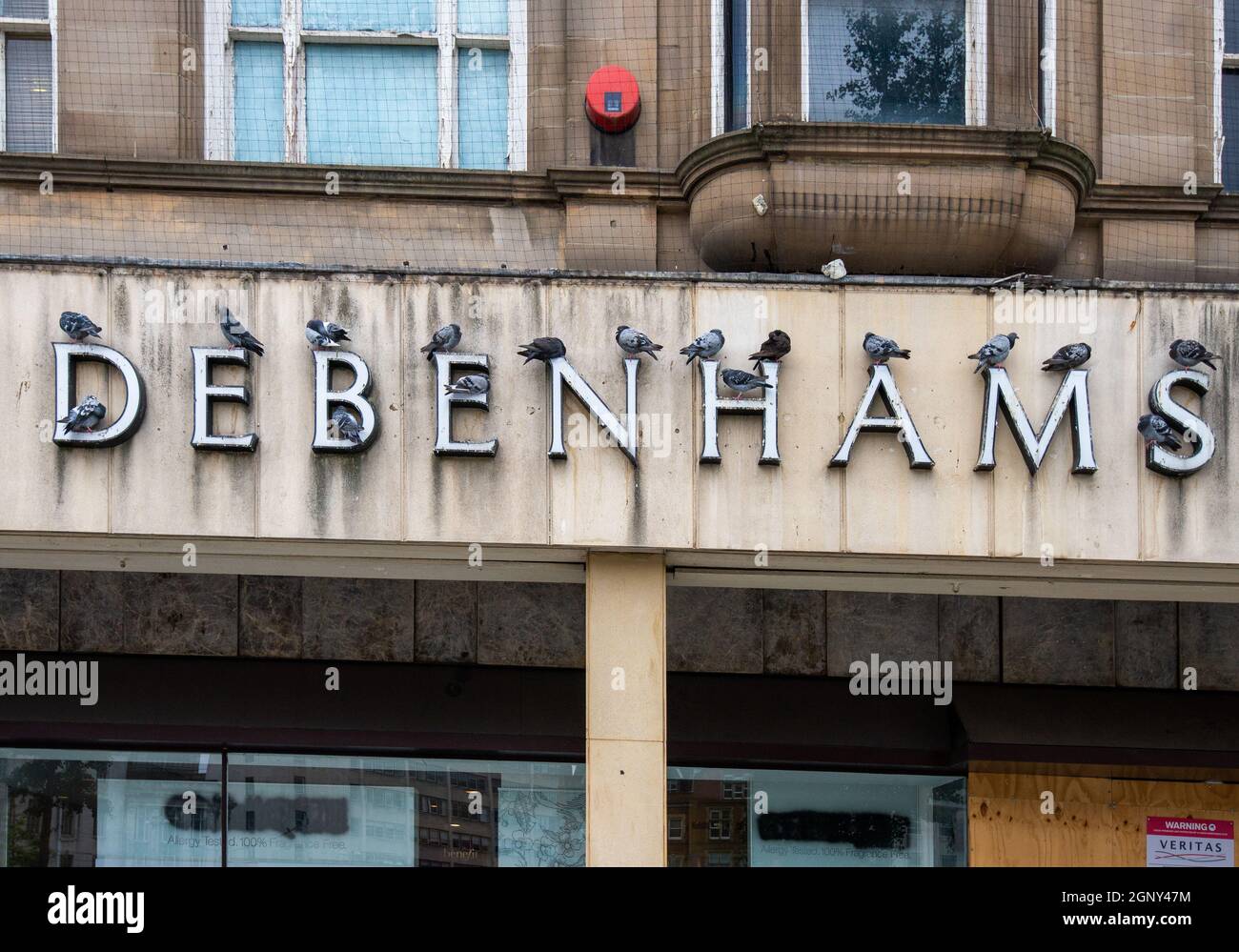 Dilapidated Signage High Resolution Stock Photography and Images - Alamy