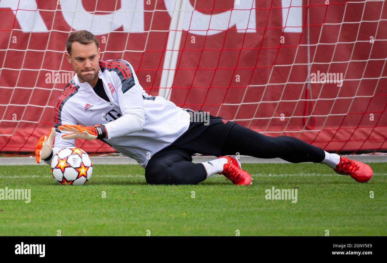 Munich, Germany. 28th Sep, 2021. Football, Champions League, group ...