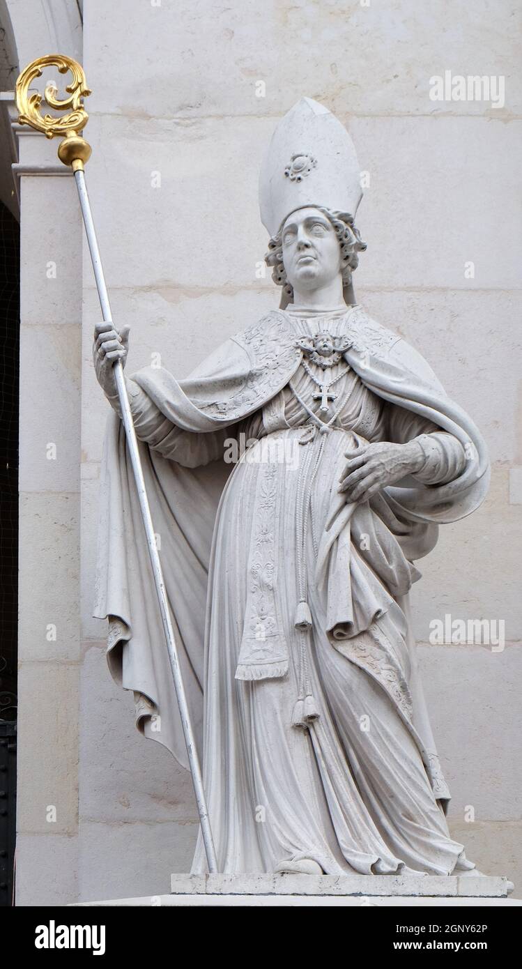 Saint Rupert statue at Salzburg Cathedral, Austria Stock Photo - Alamy