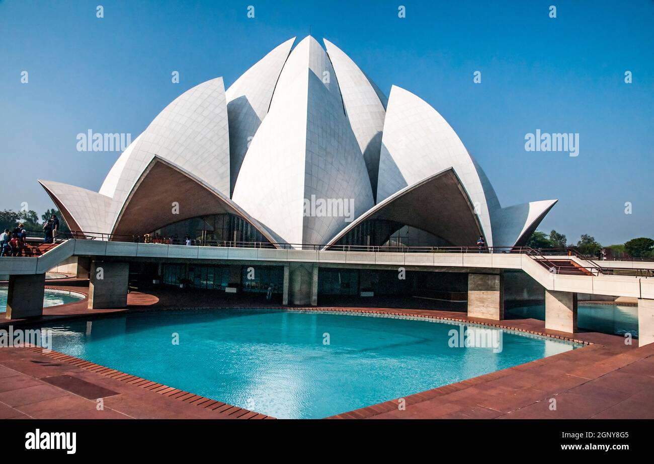 India, Delhi, The Bahai Lotus temple Stock Photo - Alamy