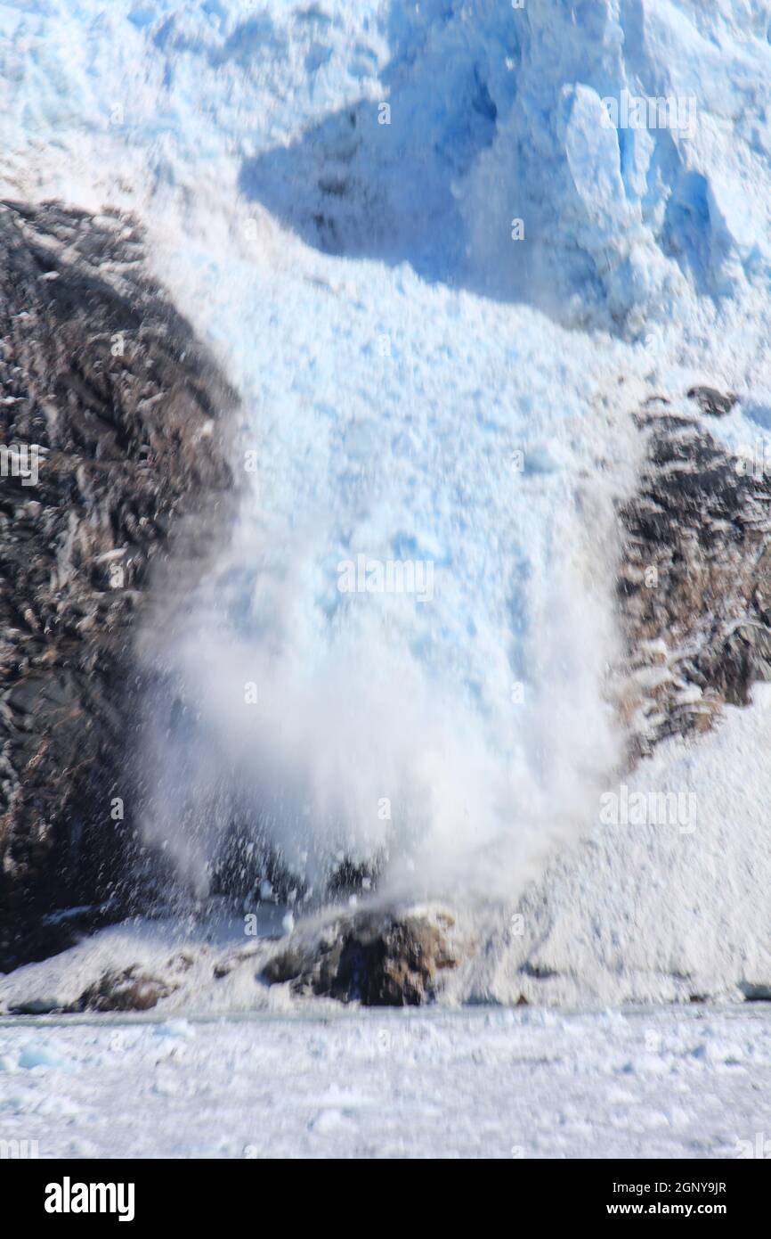 Glacier tongue of overwhelming Eqip Sermia, Greenland Stock Photo - Alamy