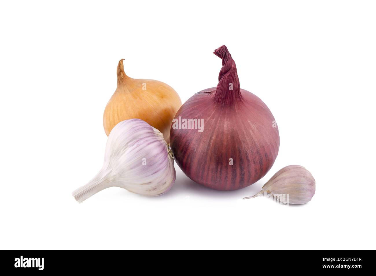 Garlic bulbs and cloves, golden-brown and red onion isolated on white ...