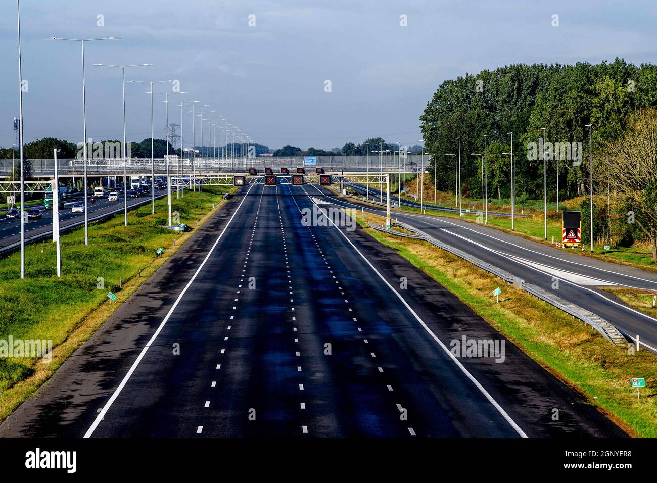 The A12 will be closed to all traffic. The highway to The Hague will be ...
