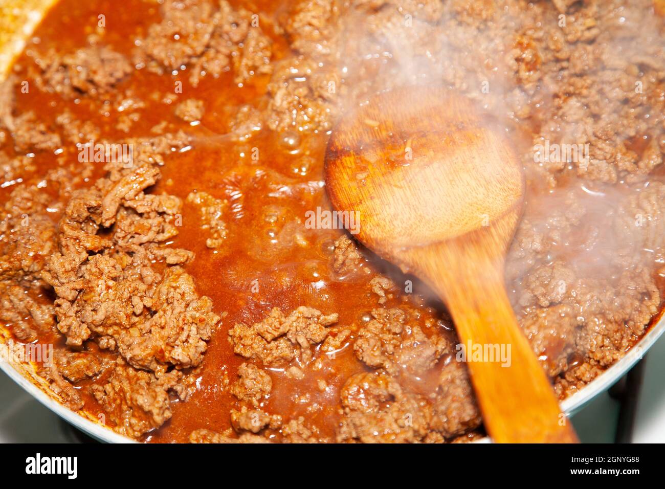 Ground beef prep hi-res stock photography and images - Alamy