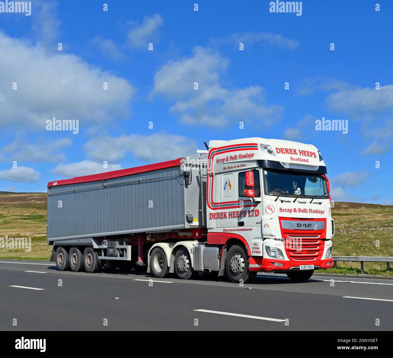 Heeps hi-res stock photography and images - Alamy