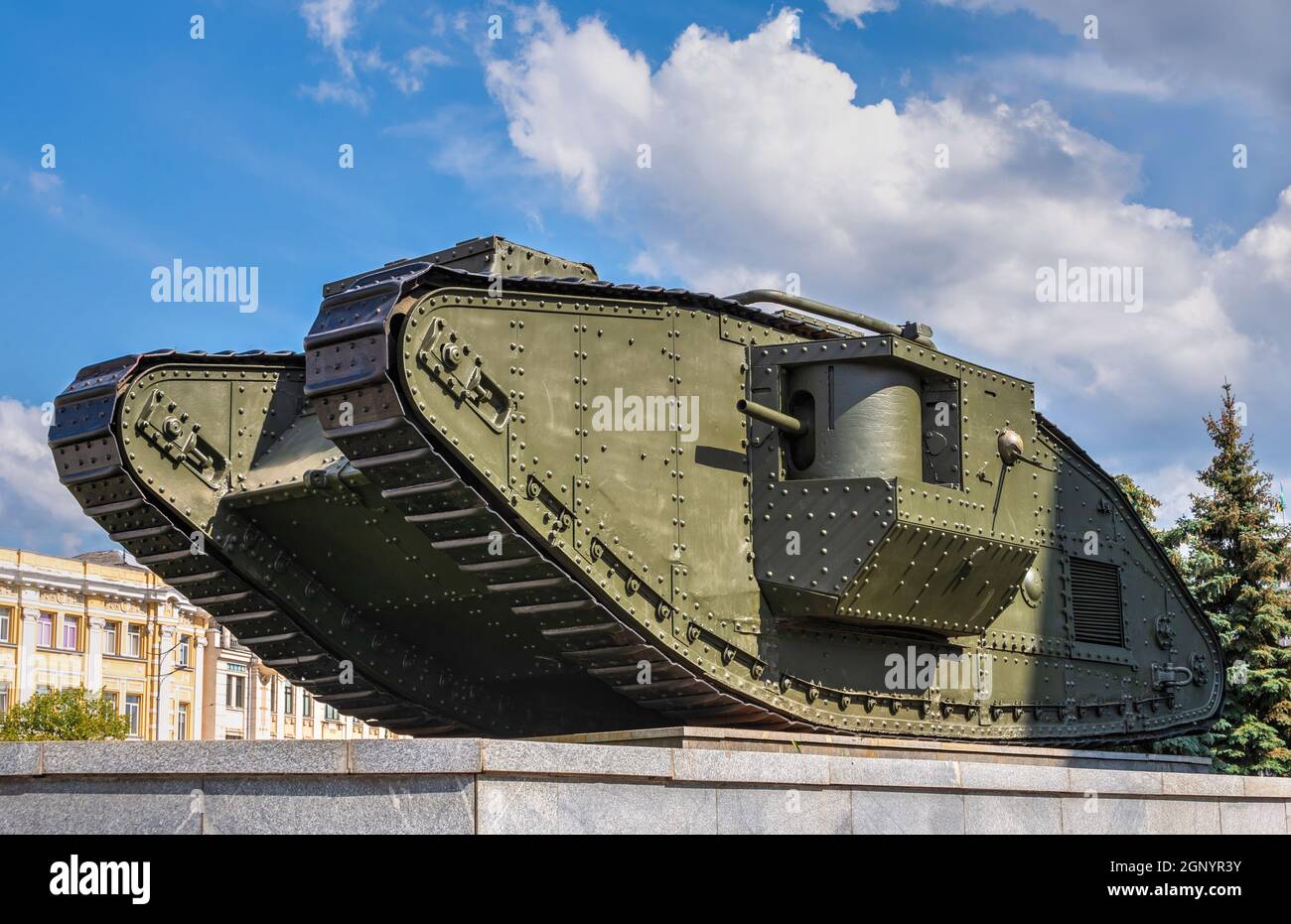 Mark v tank hi-res stock photography and images - Alamy