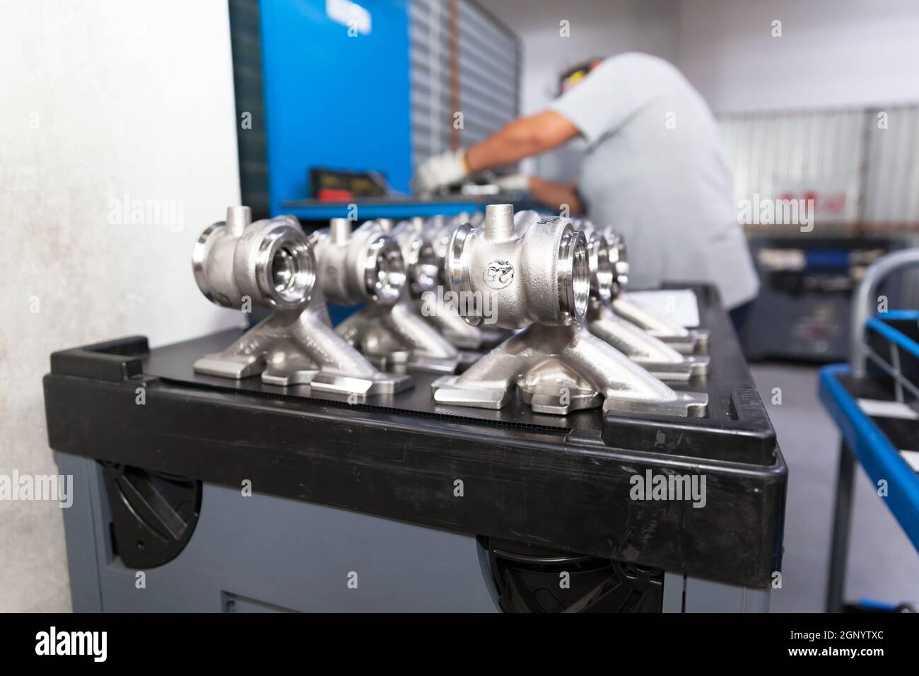 Manual work in the automotive industry Stock Photo - Alamy