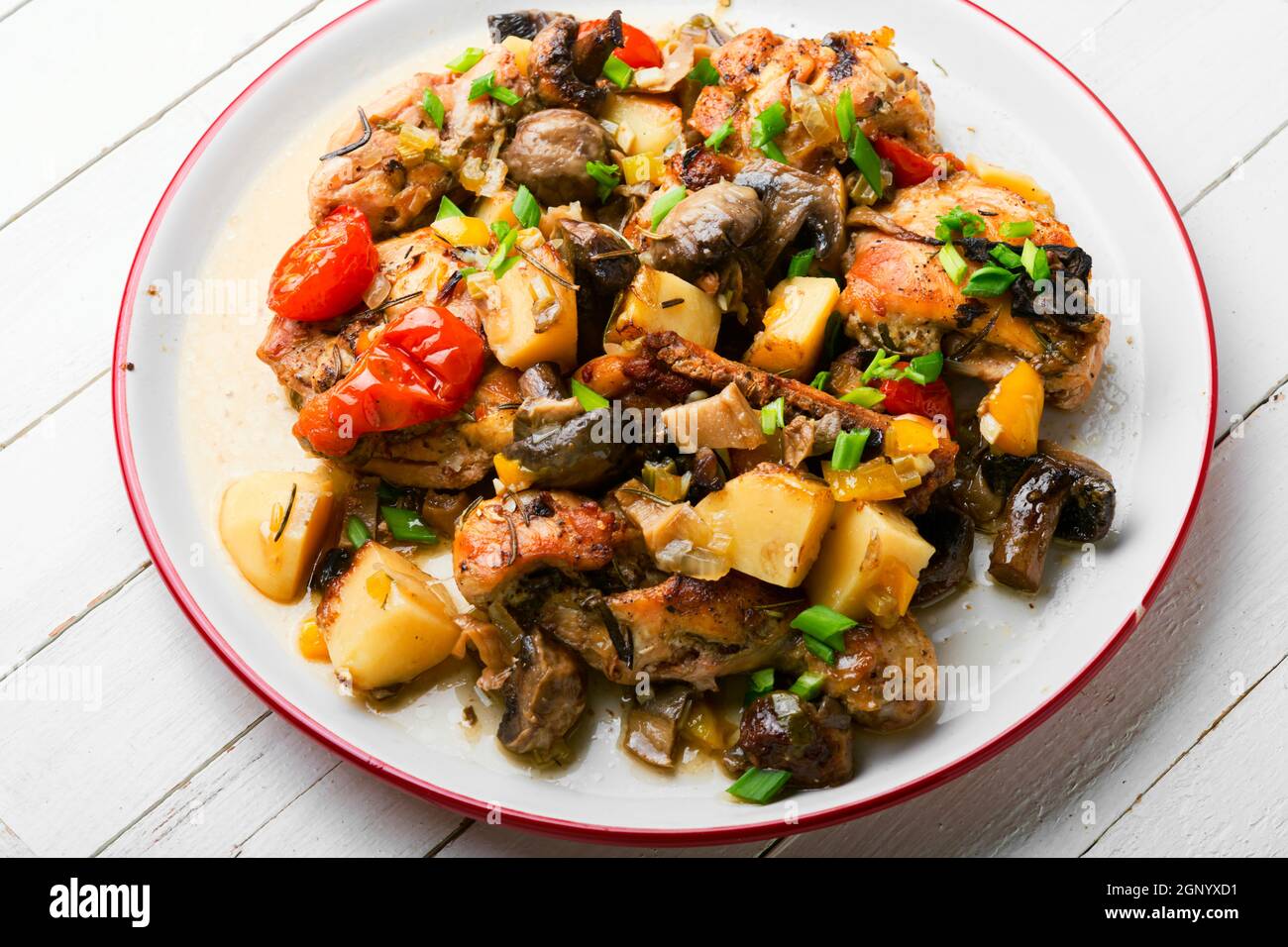 Appetizing stew or ragout with chicken meat and vegetables Stock Photo ...