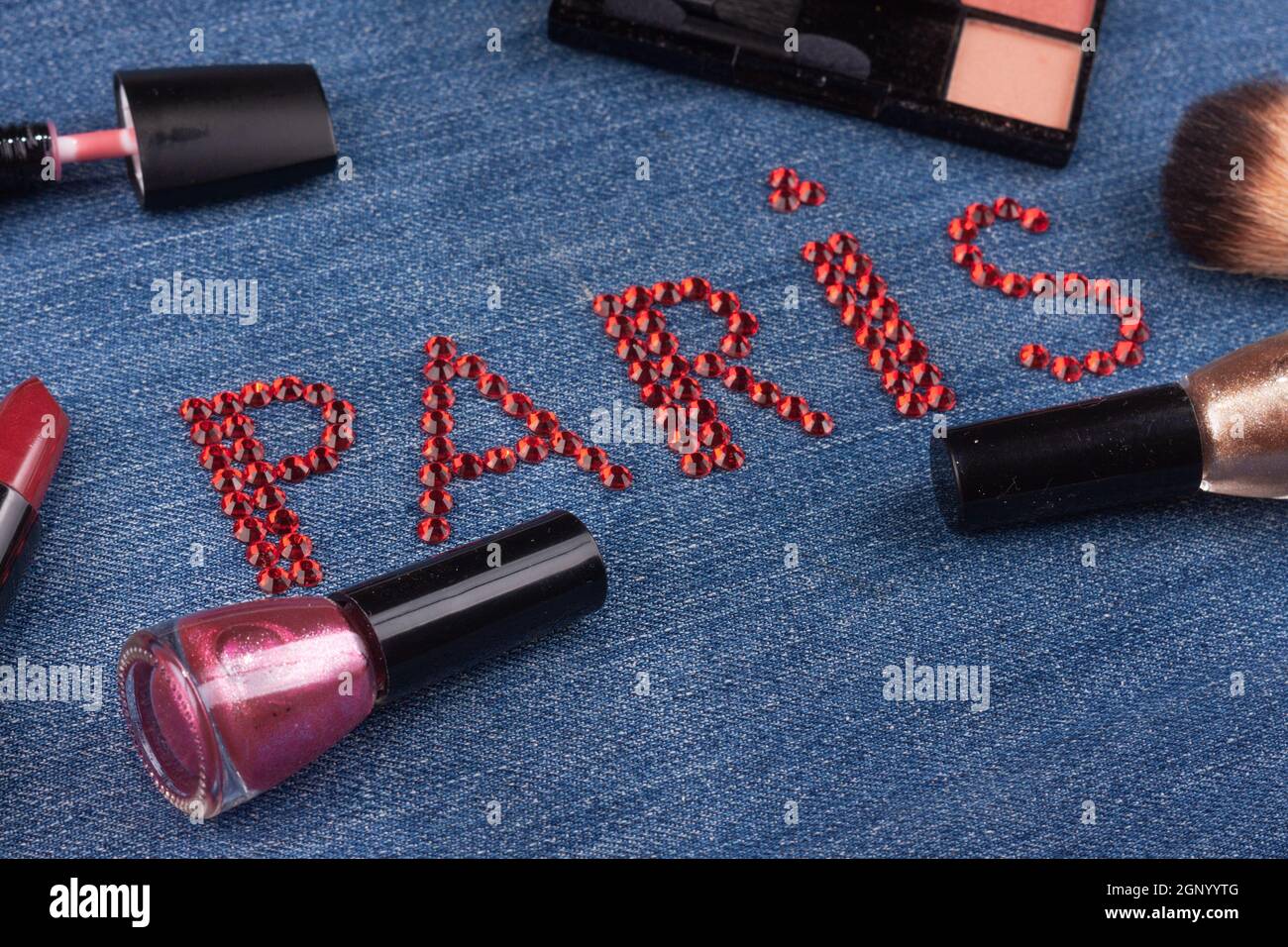 Red crystal logo hi-res stock photography and images - Alamy