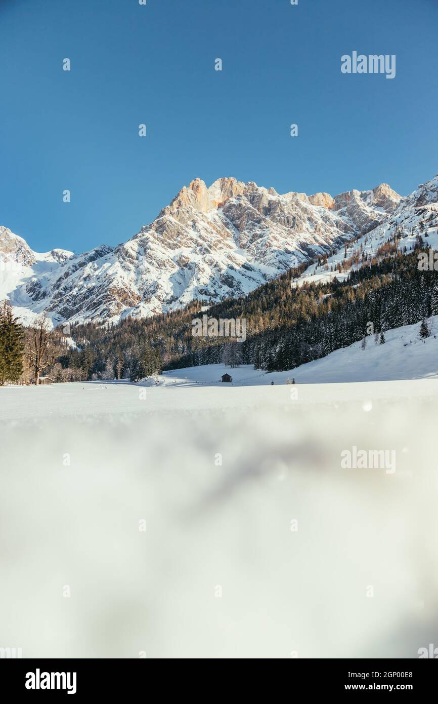 Beautiful idyllic winter landscape: stunning mountain range, snowy ...