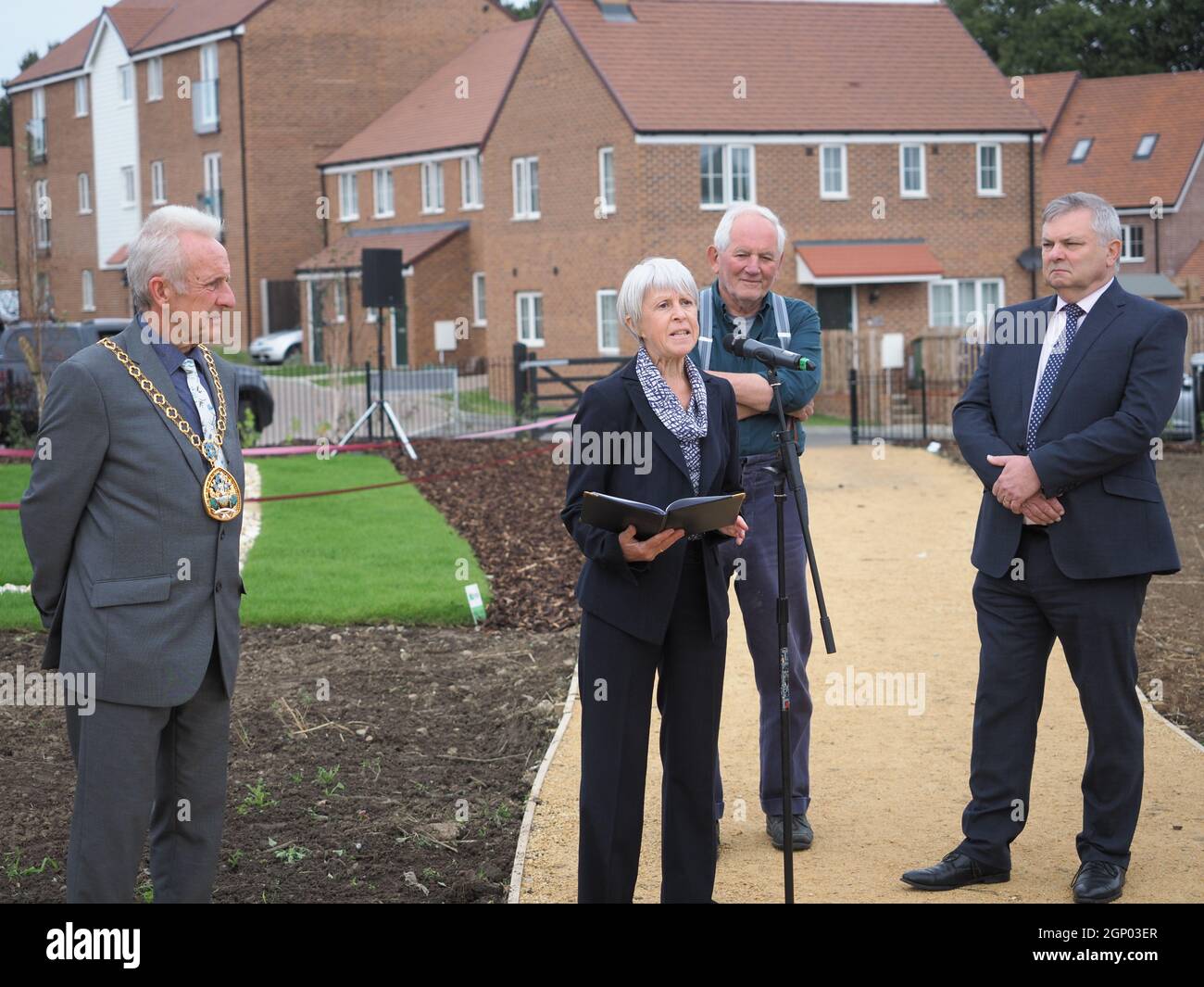 Newington temple hi-res stock photography and images - Alamy