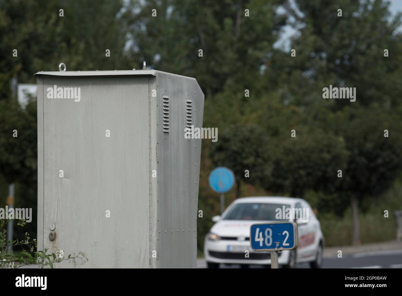 Radar measuring system hi-res stock photography and images - Alamy