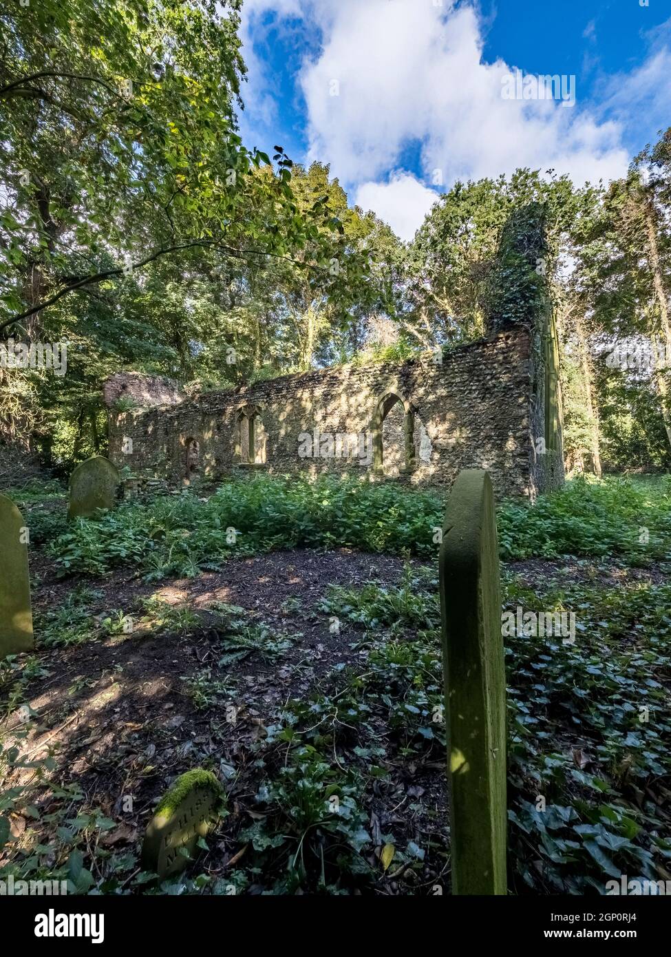 The ruins of St John's church in Croxton, England Stock Photo - Alamy