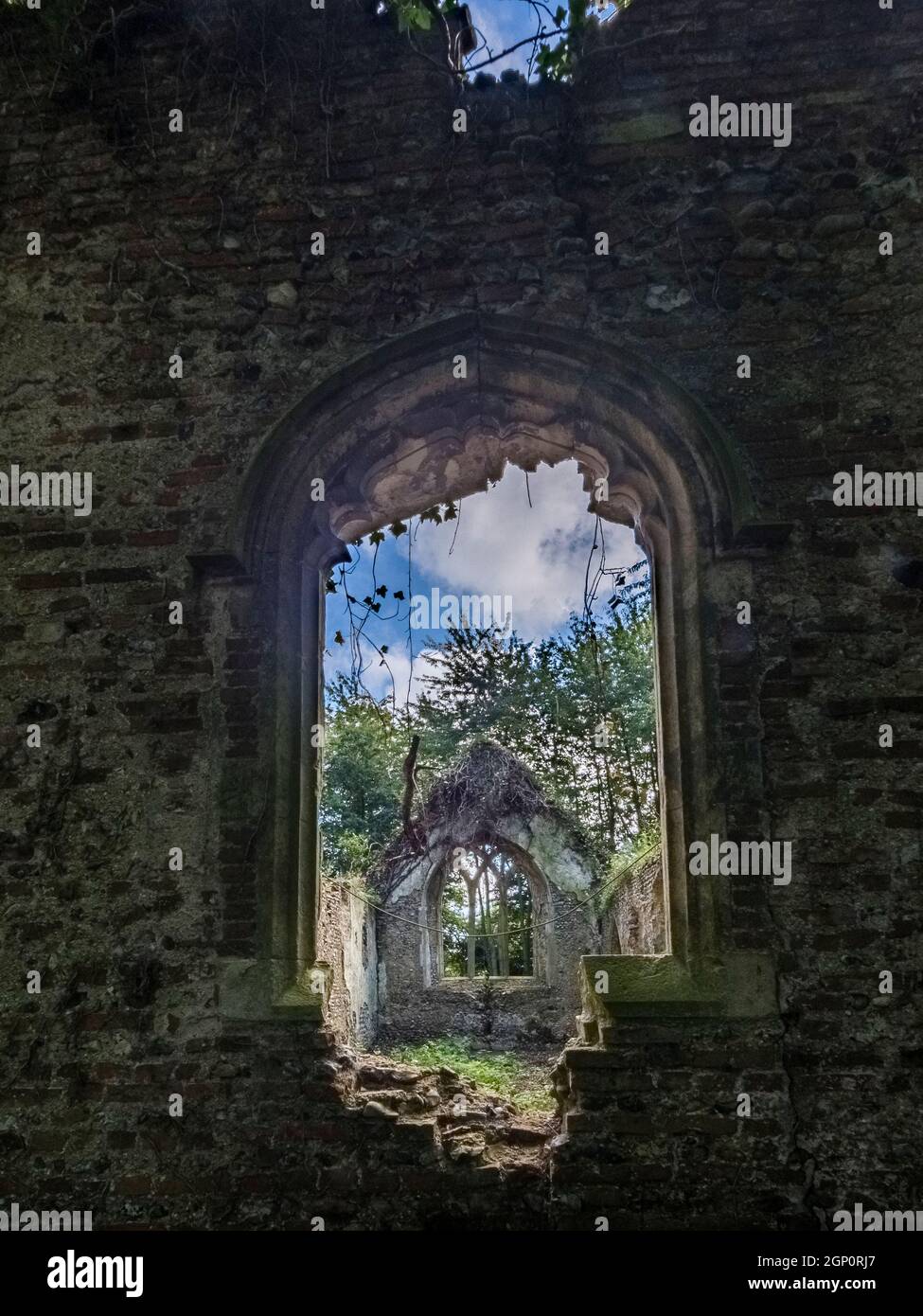 The ruins of St John's church in Croxton, England Stock Photo - Alamy