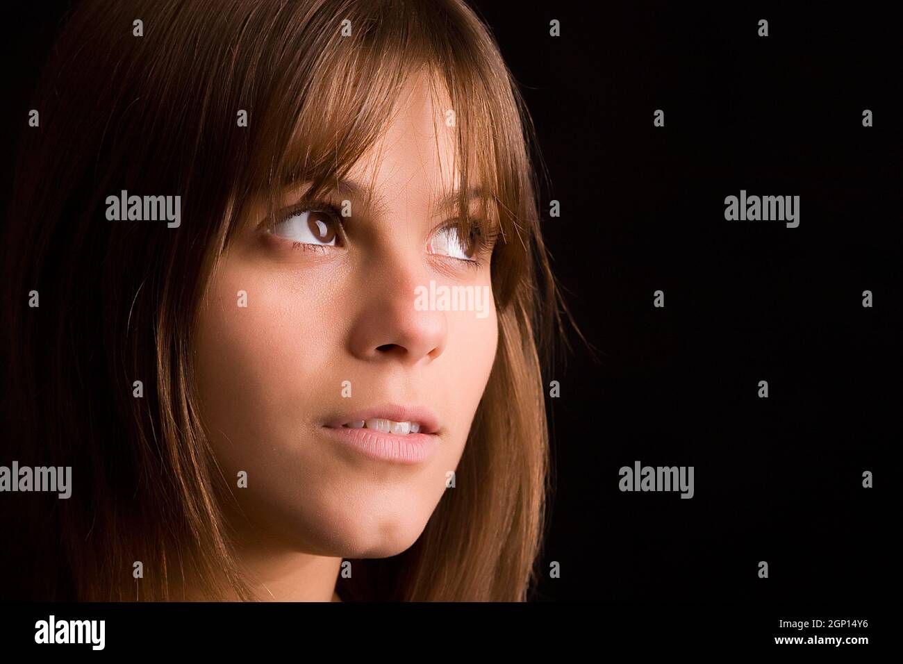 Low key shot - Beautiful woman portrait Stock Photo - Alamy