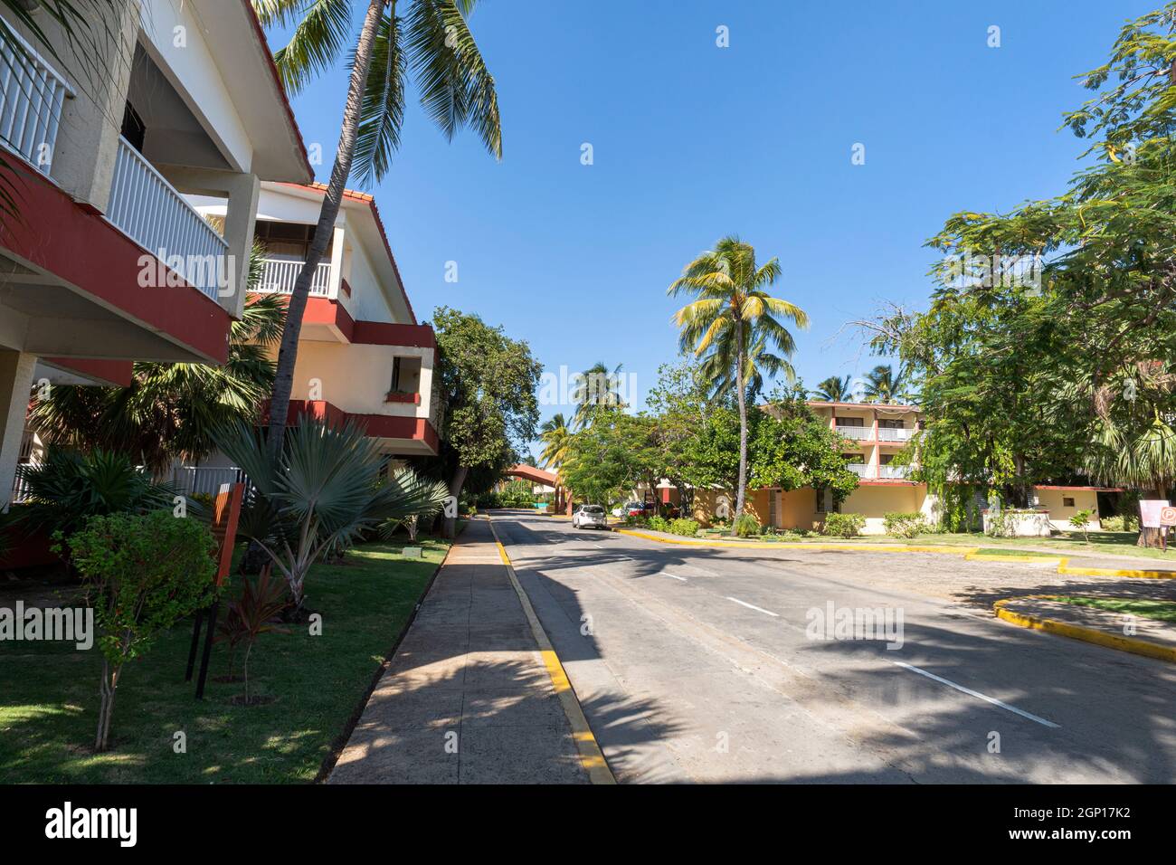 a typical street in the city of modern Cuba Stock Photo - Alamy