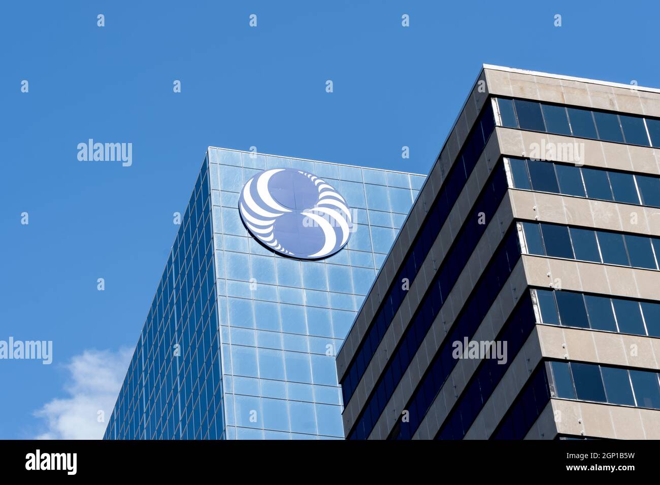 Loto quebec building hi-res stock photography and images - Alamy