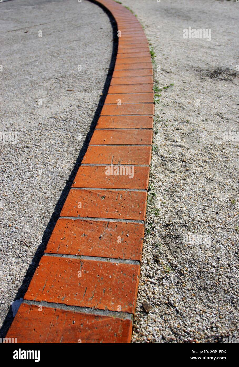 Wavy pavers hi-res stock photography and images - Alamy