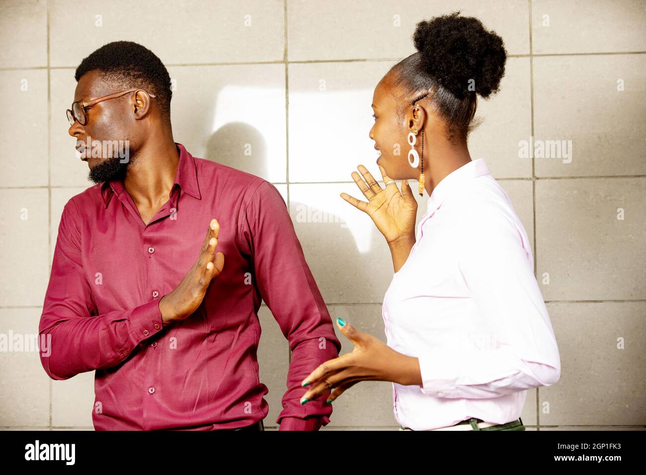 Couple refusing to talk hi-res stock photography and images - Alamy