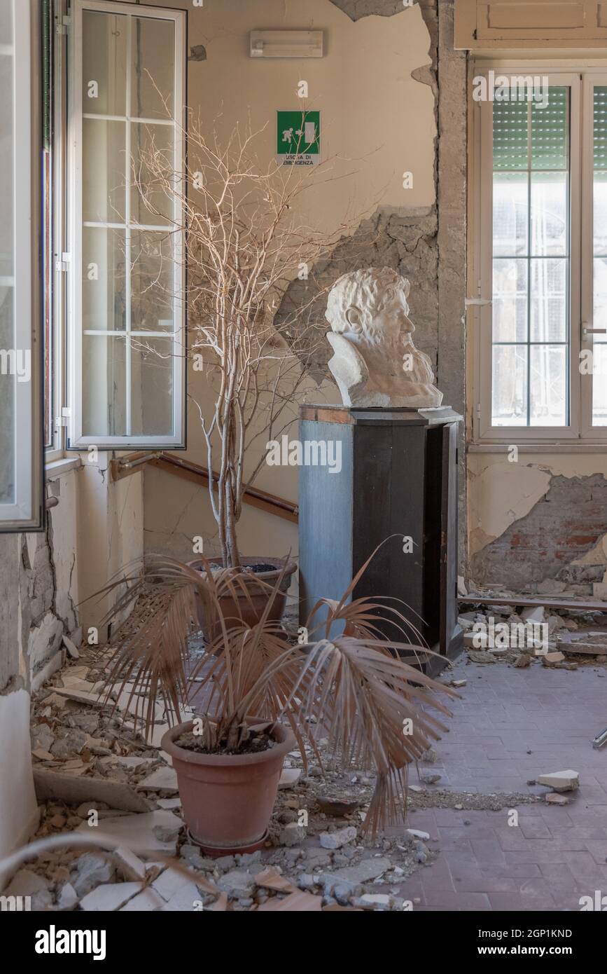 Ruined interior in a school class Stock Photo - Alamy