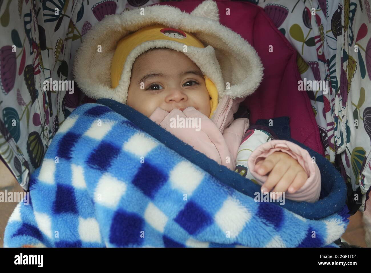 Infant girl making face hi-res stock photography and images - Alamy