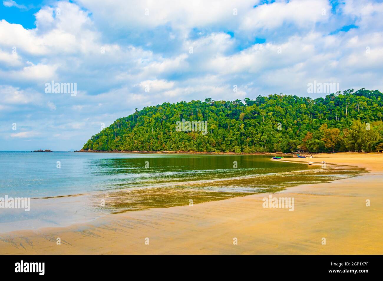 Tropical Paradise island Koh Phayam Ao Khao Kwai Beach landscape ...