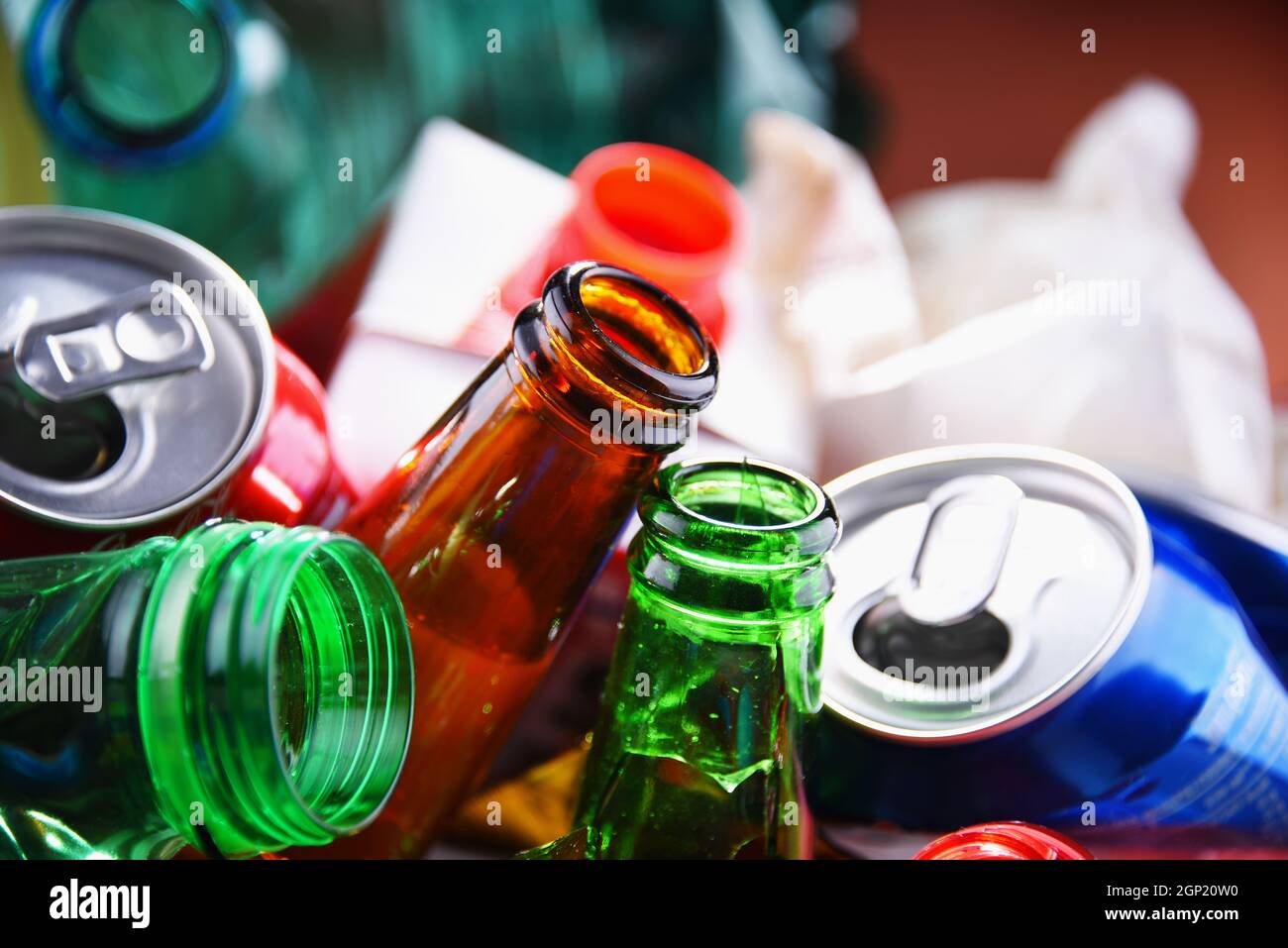 Recyclable garbage consisting of glass, plastic, metal and paper Stock ...