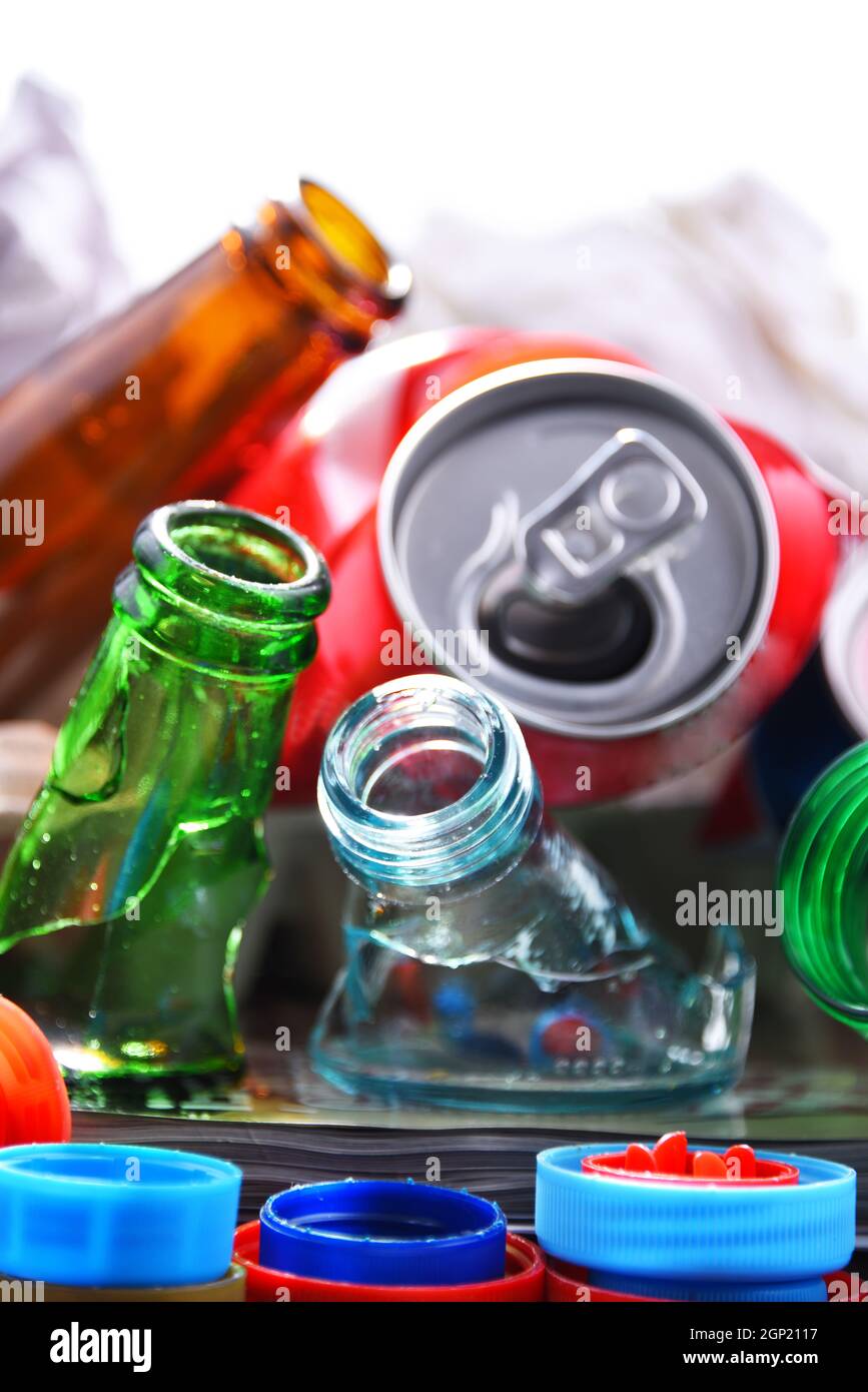 Recyclable garbage consisting of glass, plastic, metal and paper Stock ...