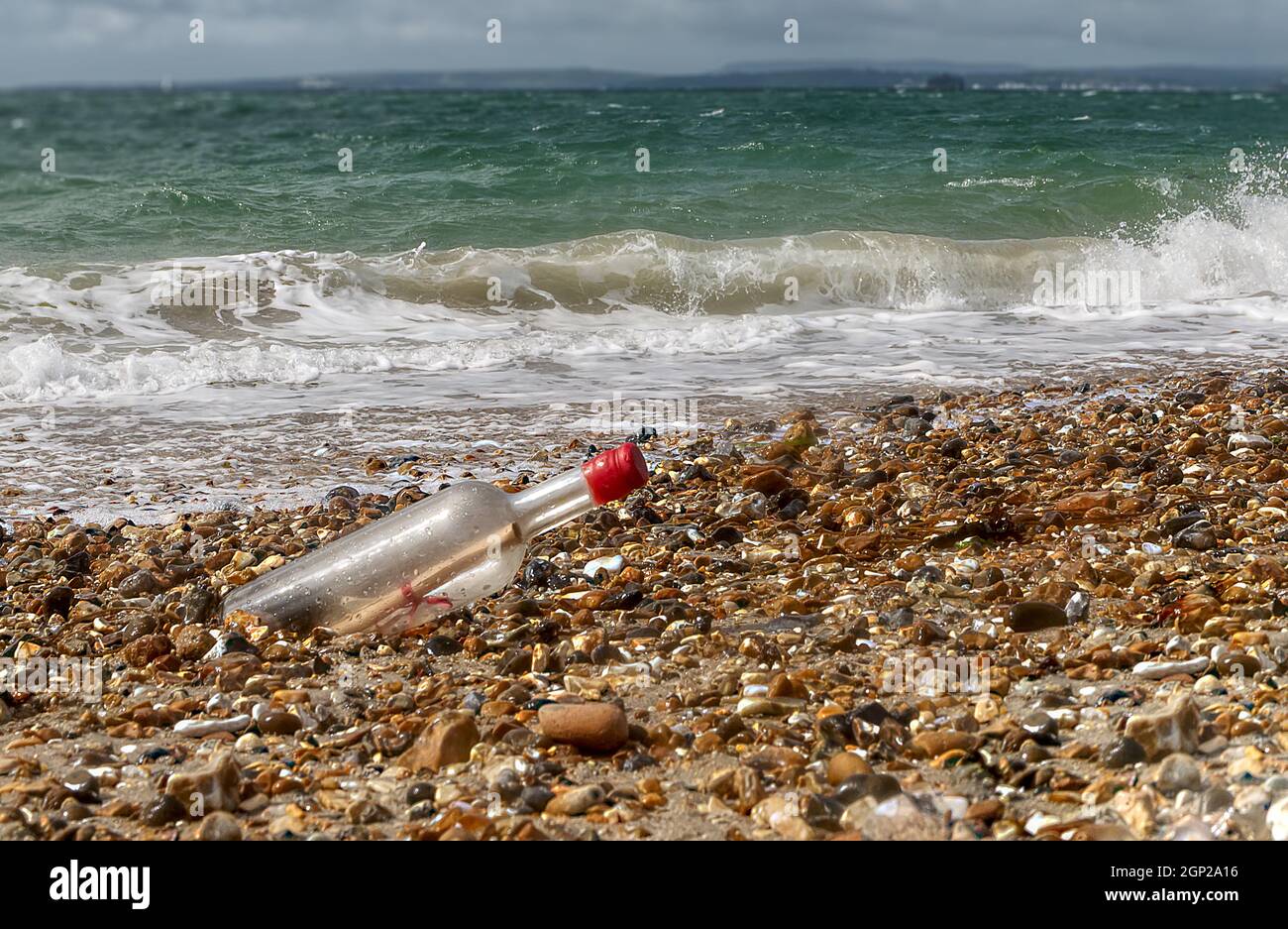Message in a bottle Stock Photo - Alamy