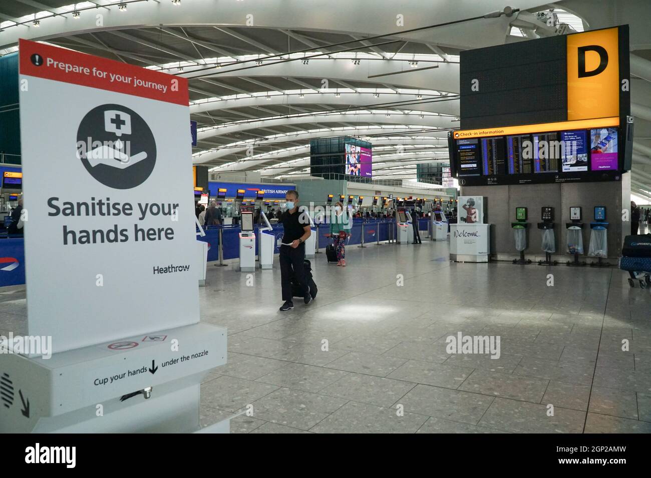 London, UK, 28 September 2021: At Heathrow Airport terminal 5 departing ...
